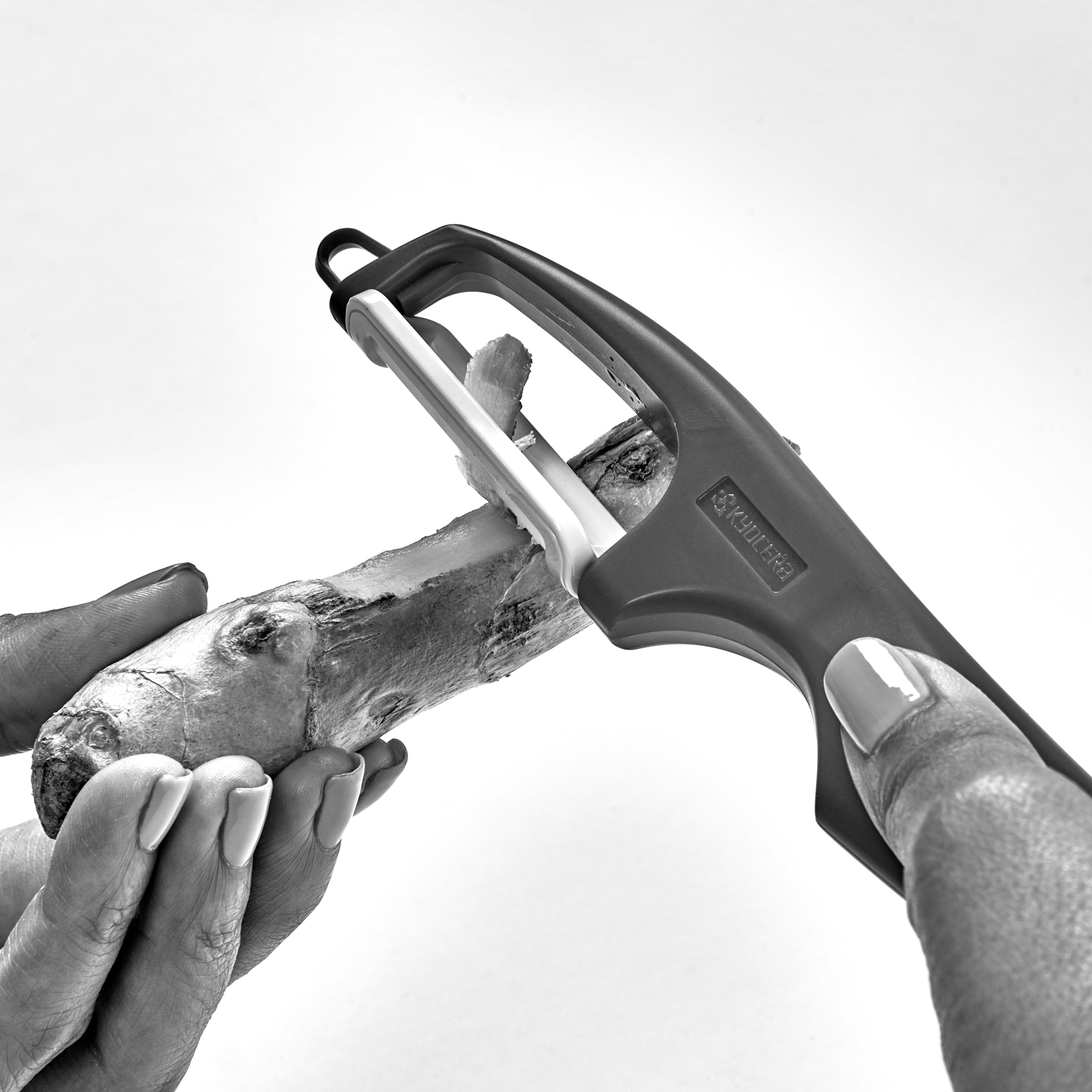 KYOCERA > This essential kitchen peeler has an ultra-sharp, single ...